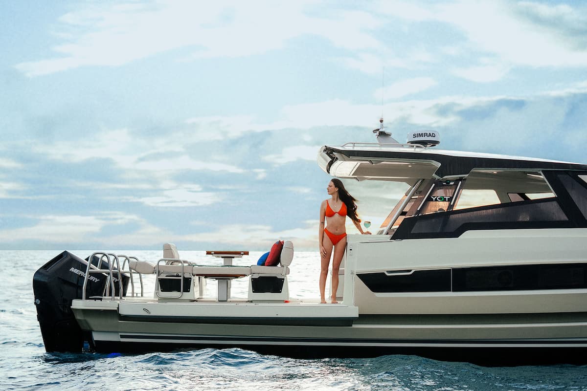 YOT 41 | Yot Power Catamarans