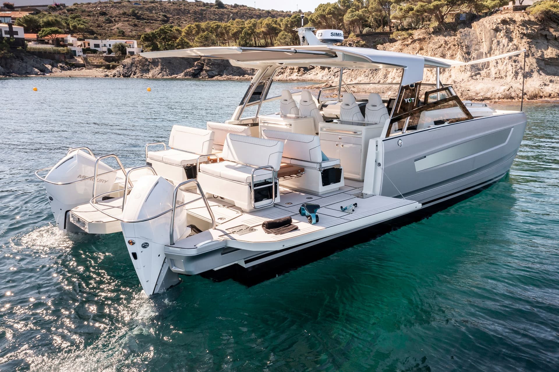 YOT 36 | Yot Power Catamarans