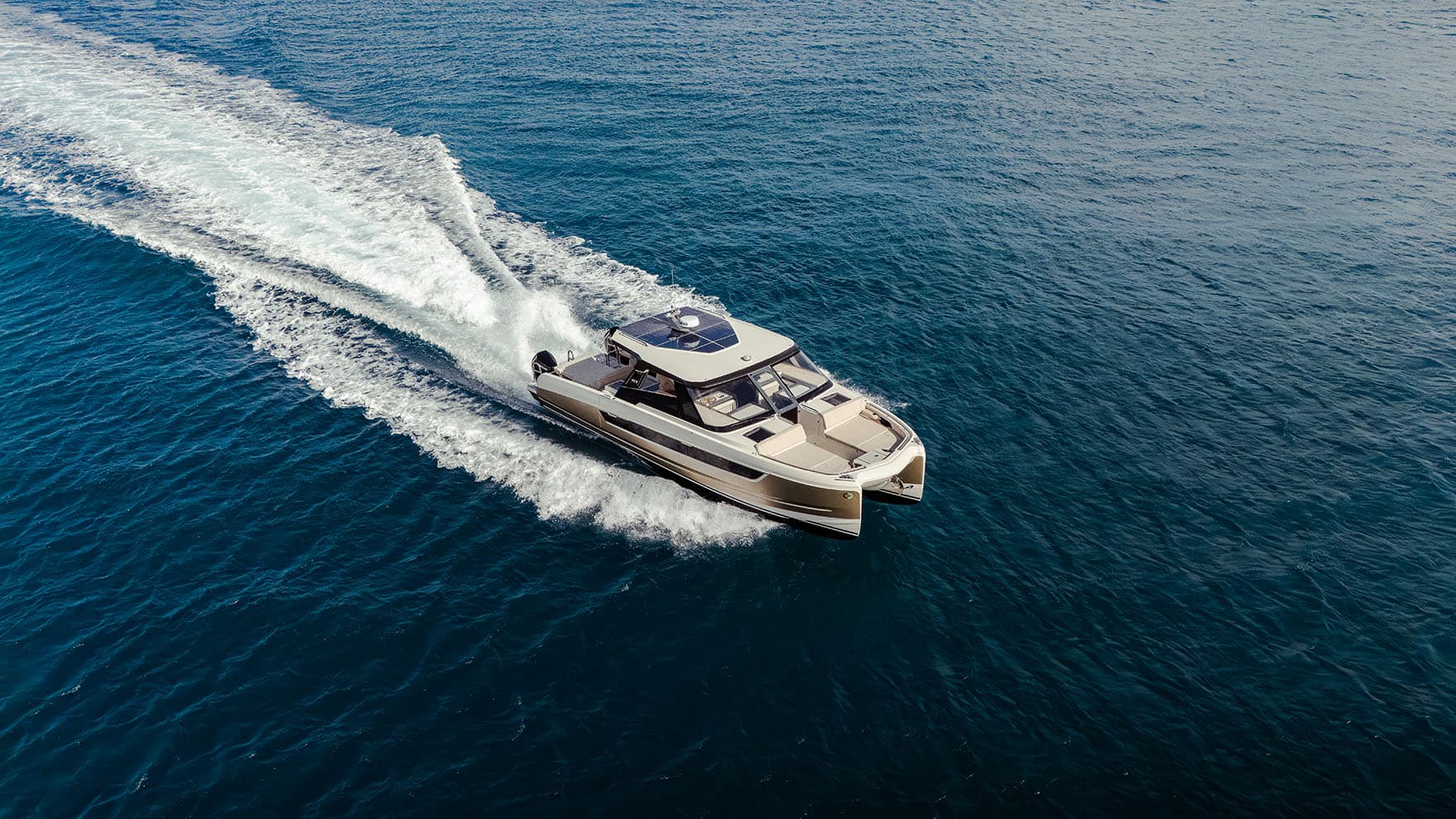 YOT 41 | Yot Power Catamarans