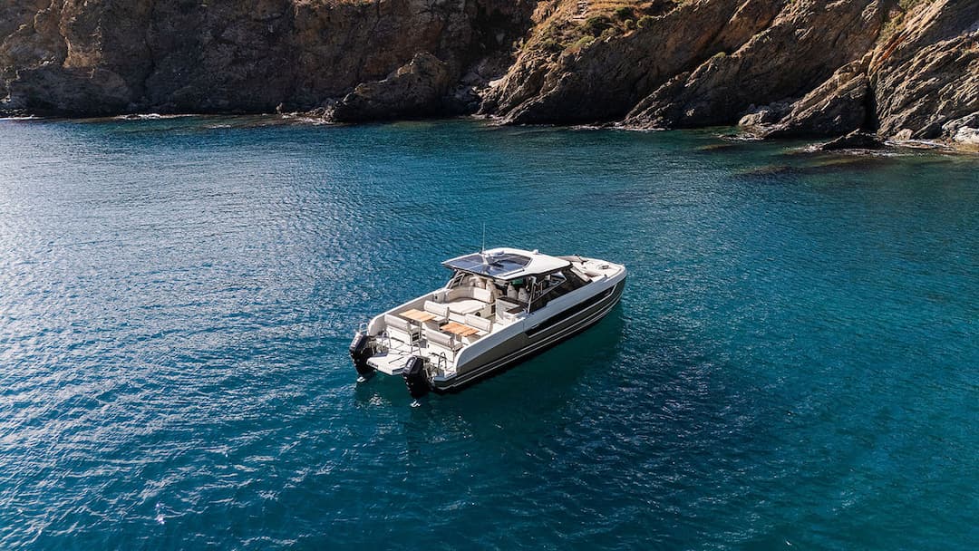 YOT 41 | Yot Power Catamarans